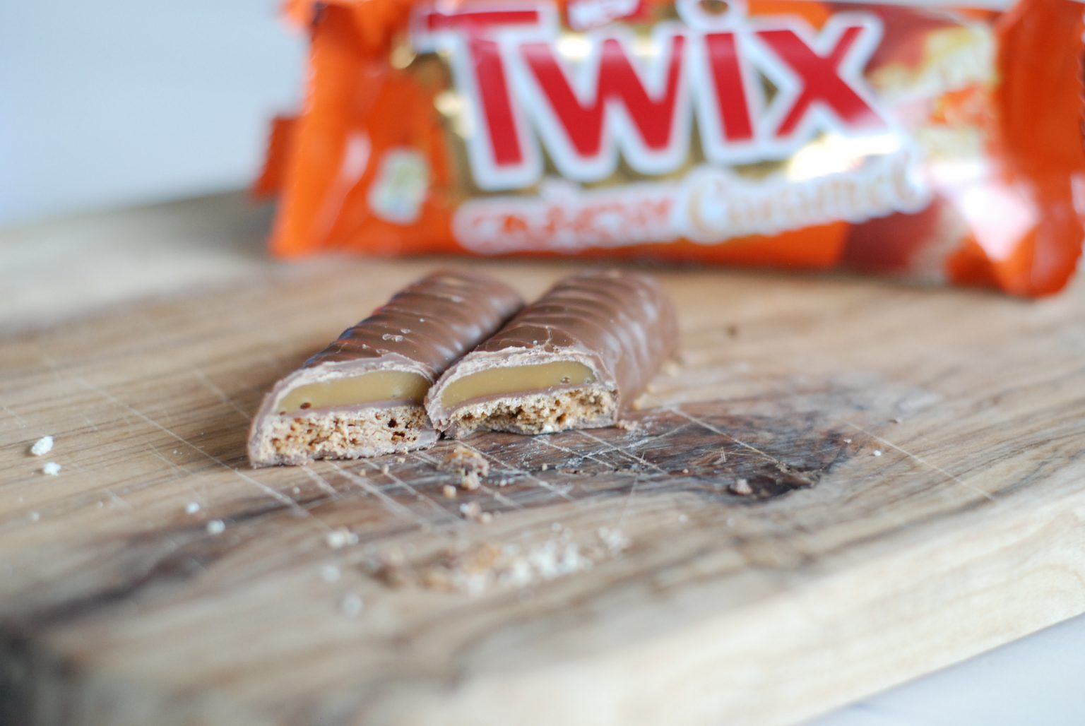 Twix Crunchy Caramel - Sockerbiten