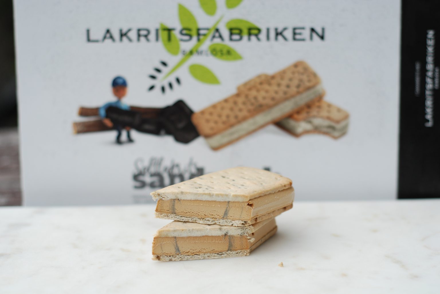 Lakritsfabriken Sandwich Saltlakrits - Sockerbiten