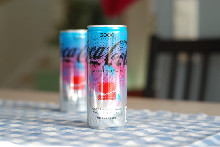 Coca-Cola 3000 Zero Sugar - Sockerbiten