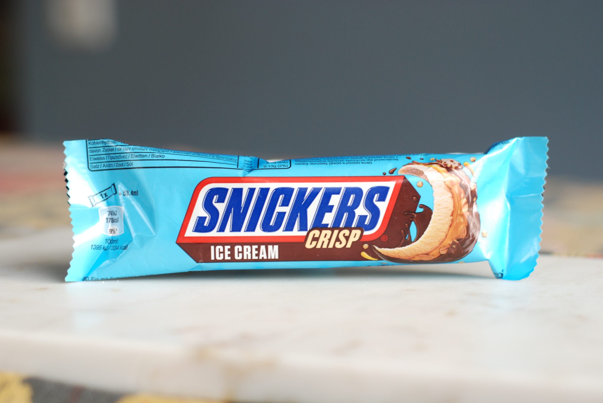 Snickers Crisp Ice Cream - Sockerbiten